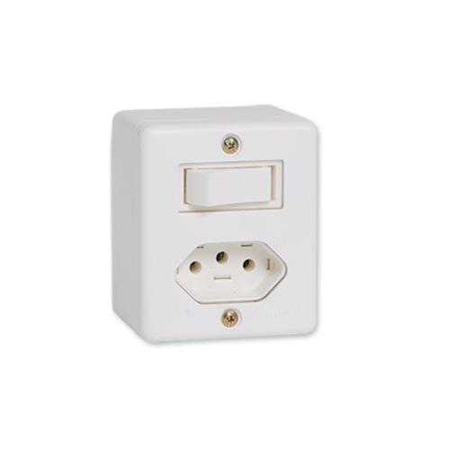 CONJUNTO INTERRUPTOR SIMPLES + TOMADA 10A - LINHA BOX - ILUMI CONJUNTO INTERRUPTOR SIMPLES + TOMADA 10A - LINHA BOX - ILUMI